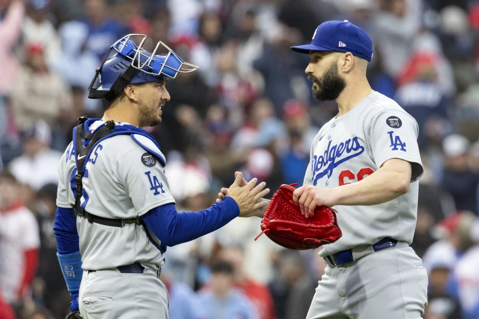 Tanner Scott se apunta el salvamento con solo tres lanzamientos; nadie ...