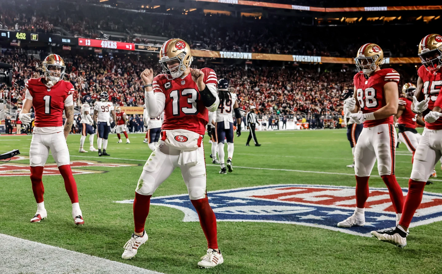 Otra vez Purdy: Los 49ers se imponen a los Osos y van por la primera ...